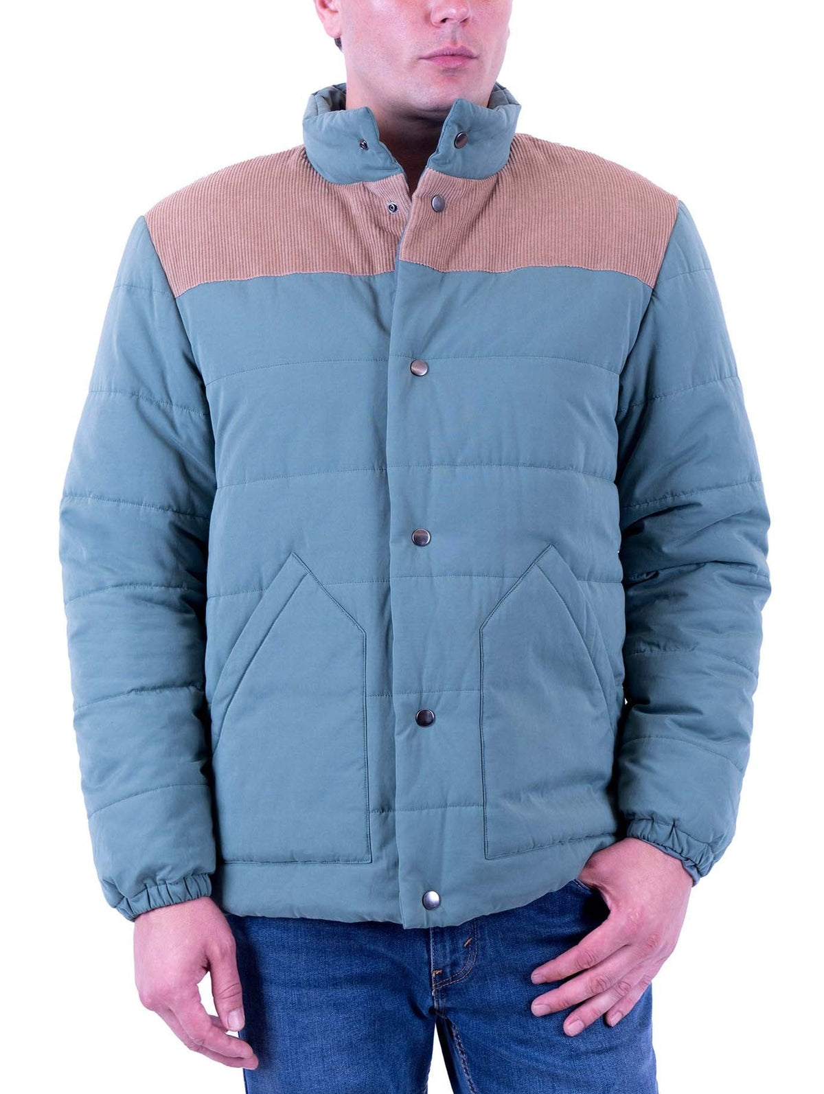 Northbound Puffer– Mountain & Isles